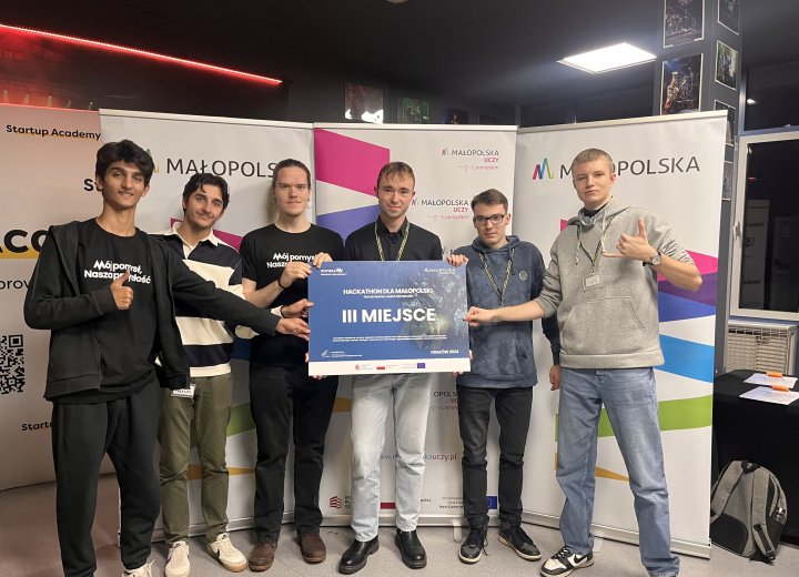 Studenci UEK laureatami konkursu Hackathon dla Małopolski 2024 - Uniwersytet Ekonomiczny w Krakowie